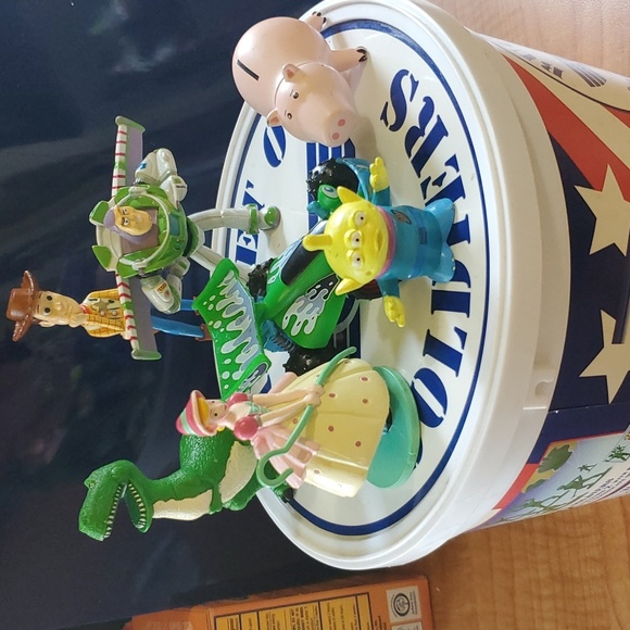 Disney | Toys | Disney Toy Story Movie Bucket O Soldiers Collection ...